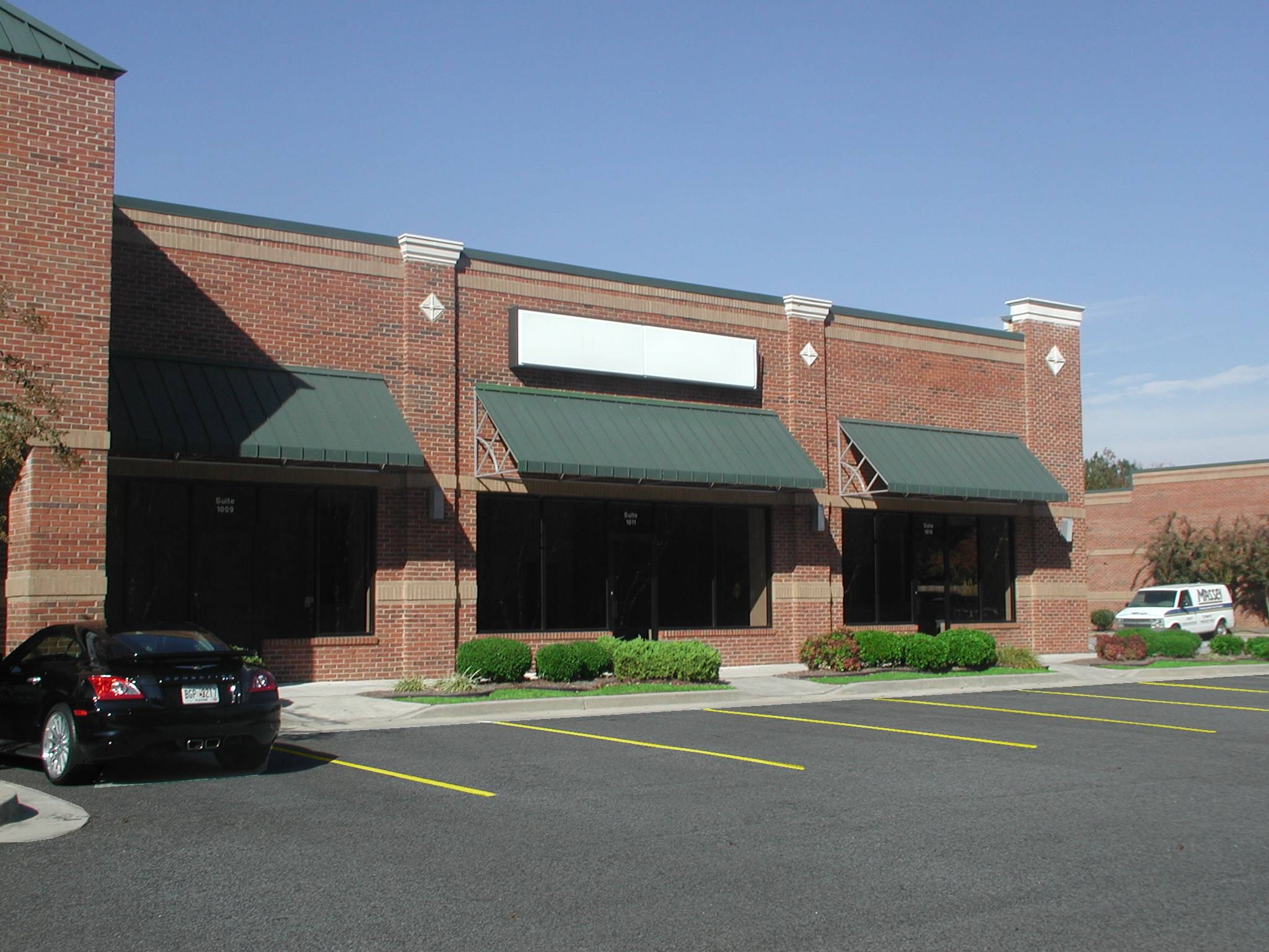 Available Properties – The Lee Center